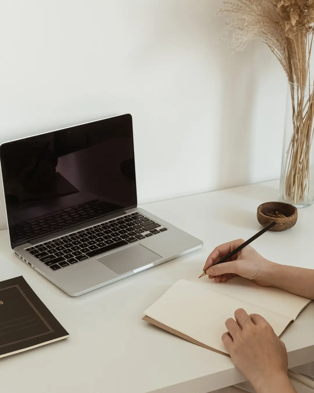 A escrita como ferramenta para profissionais - AEscrever.pt